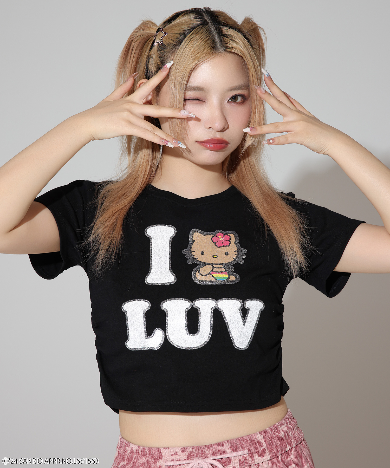 『ハローキティ』とSPINNSがコラボレーション！サマーシリーズアイテムが新登場♡ | SPINNS